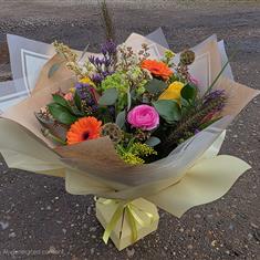 Shop online | Same Day Flower Delivery Leicester | Flowerbox Florist